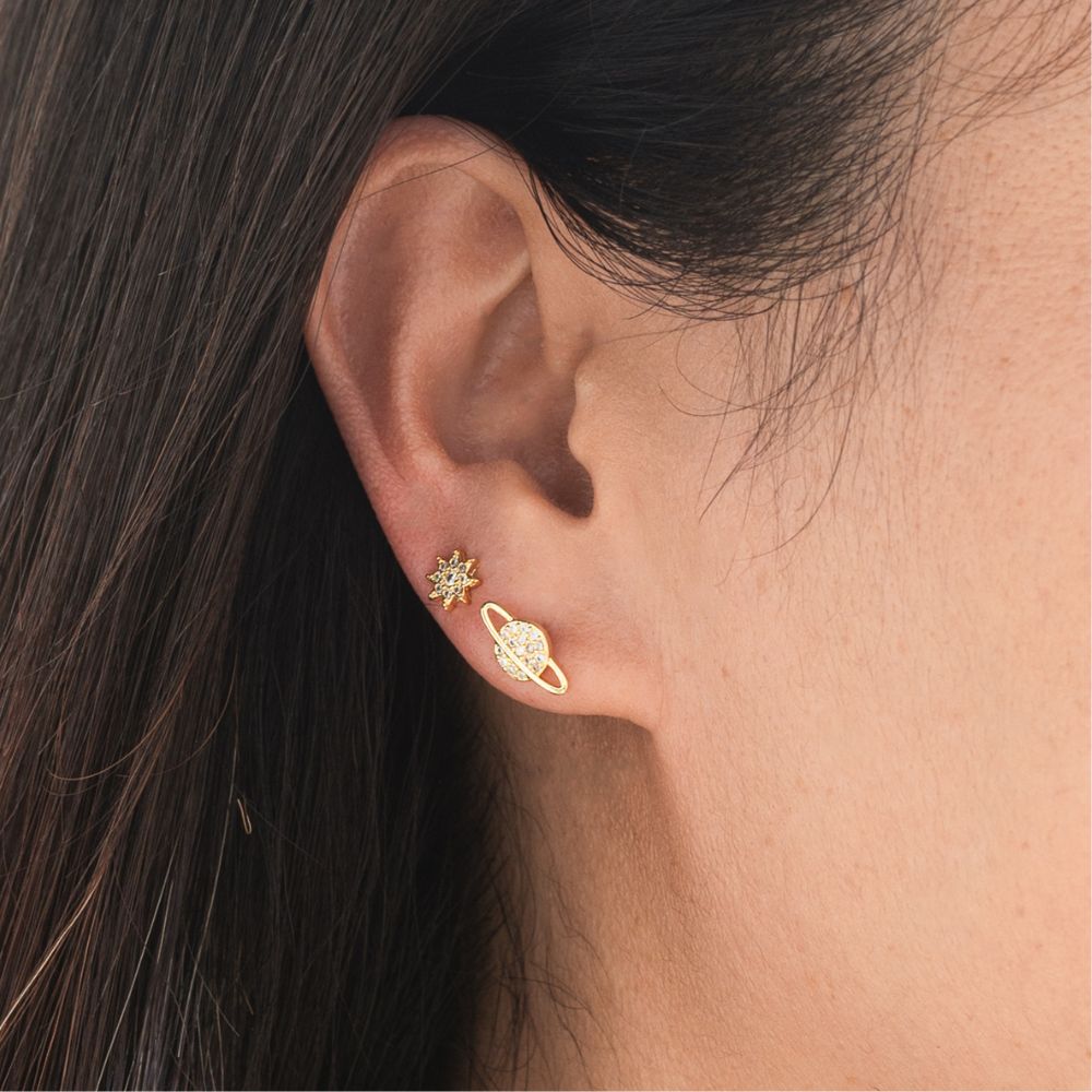 Earrings – Zee Bee Market LLC