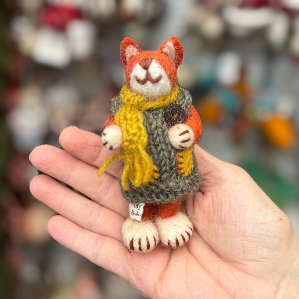 Felt Girly Fox Ornament with Green Dress – Zee Bee Market LLC