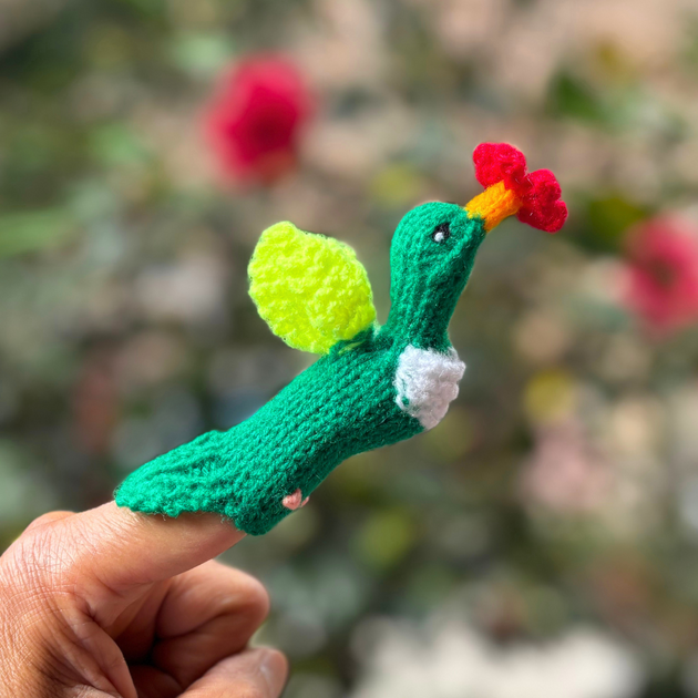 Finger Puppet - Hummingbird – Zee Bee Market LLC